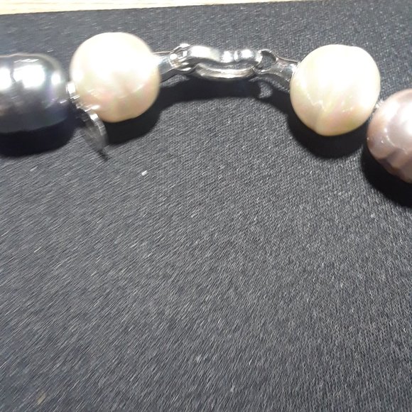 Majorica | Jewelry | Multicolor Baroque Majorica Pearls Necklace 2 Inch ...